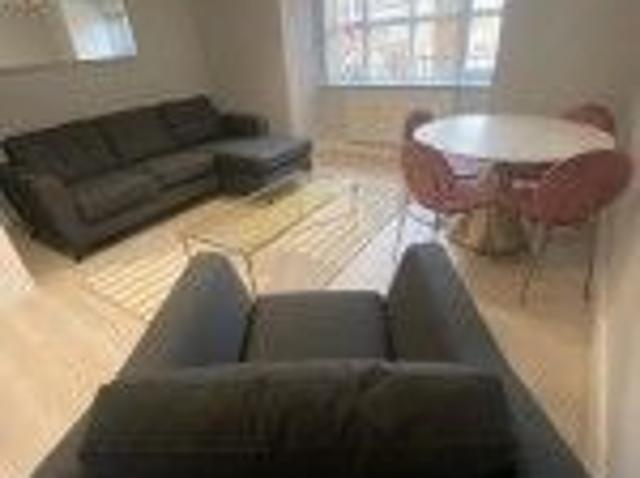 Alexander Court, 30 Beaver Road, Didsbury, Manchester, M20 6SX