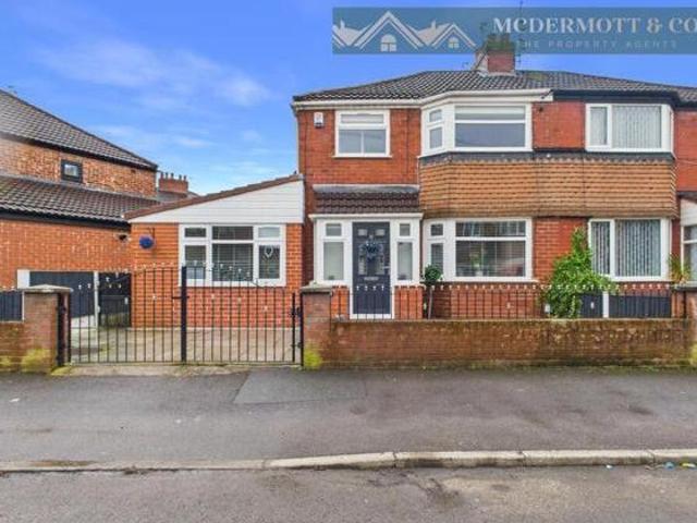 Alexander Avenue, Failsworth, 3 Bedroom Semi detached