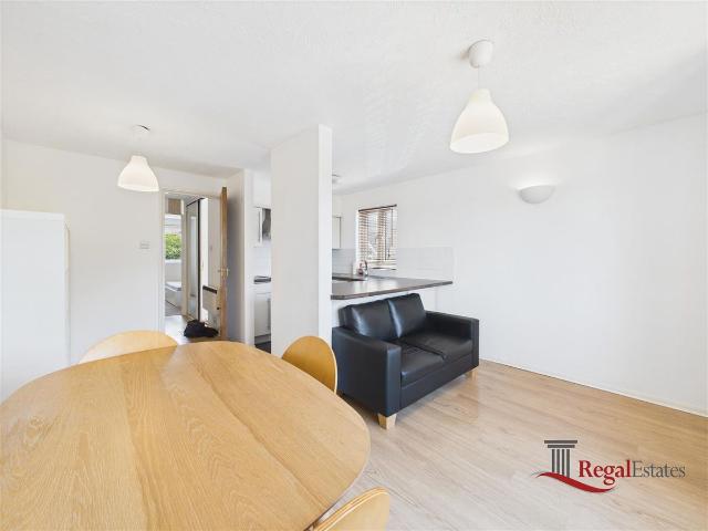 Alexander House, Broadfields Way NW10, 1 bed flat to rent, £1,495 pcm | PrimeLocation