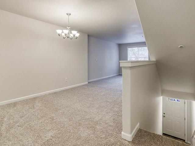 Alexander Heights 3 Bedroom Apartment for Rent at 15075 Se Powell Blvd, Portland, OR 97236 Centennial