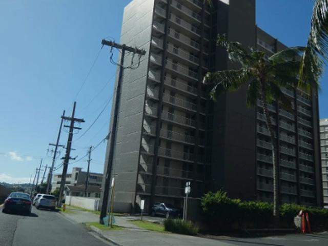 Alexander St Apt Ph1
