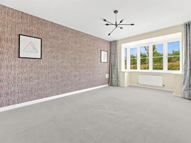 Alexander Road, Keynsham, Bristol