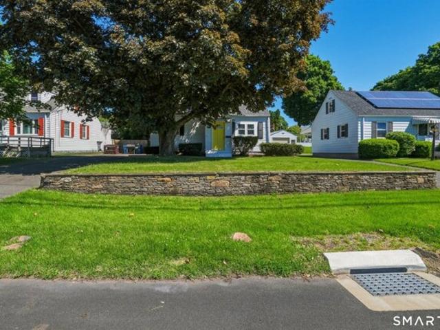 Alexander Rd, New Britain, Home For Sale