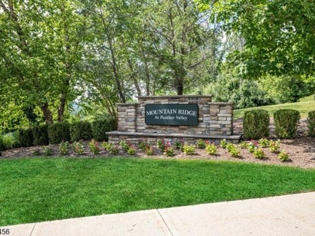 Alexanders Rd, Allamuchy Township, Condo For Sale