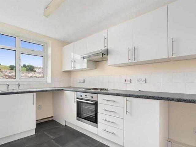 Alexandra Court, Alexandra Road, 2 Bedroom Apartment