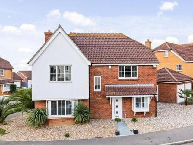 Alexandra Corniche, Hythe, 4 Bedroom Detached