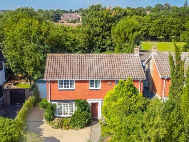 Alexandra Crescent, Bromley, 4 Bedroom Detached