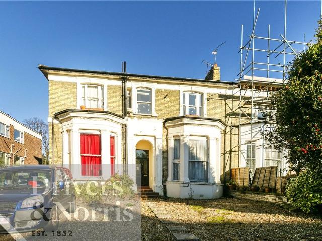 Alexandra Grove, Finchley, London N12, 2 bed flat to rent, £1,750 pcm | PrimeLocation