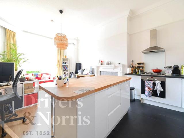 Alexandra Grove, North Finchley, London N12, 1 bed flat to rent, £1,500 pcm | PrimeLocation