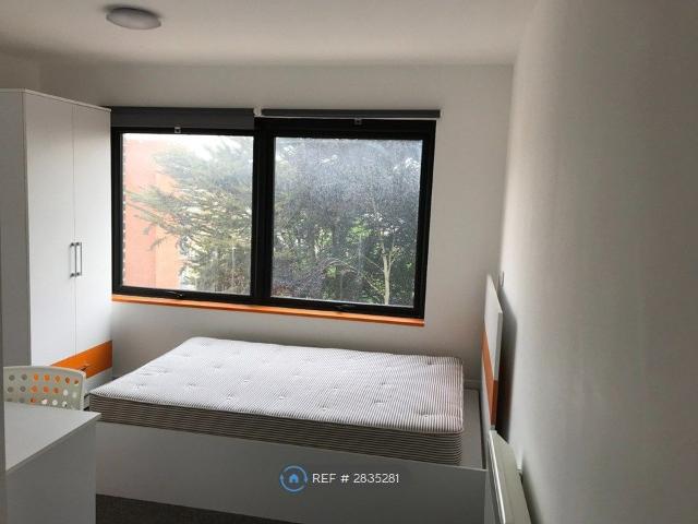 Alexandra House, Southampton SO14, Studio to rent, £725 pcm | PrimeLocation