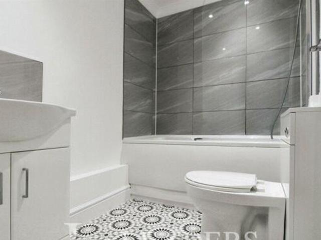 Alexandra Street, Gosport, 3 Bedroom End
