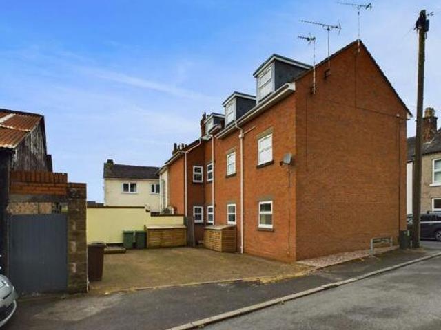 Alexandra Street, Stone, 2 Bedroom Flat