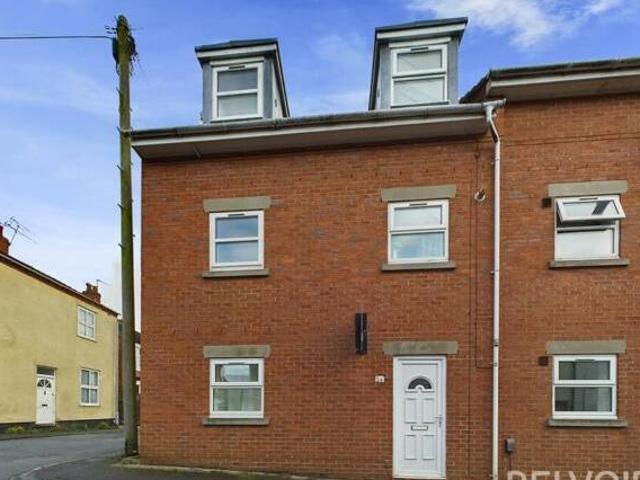 Alexandra Street, Stone, 2 Bedroom Flat