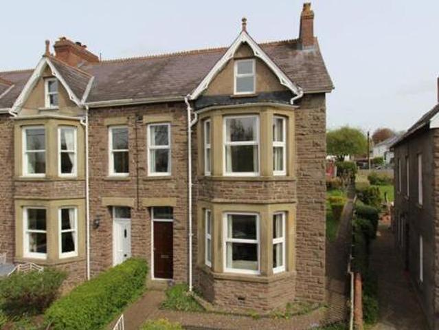 Alexandra Road, Brecon, 5 Bedroom End
