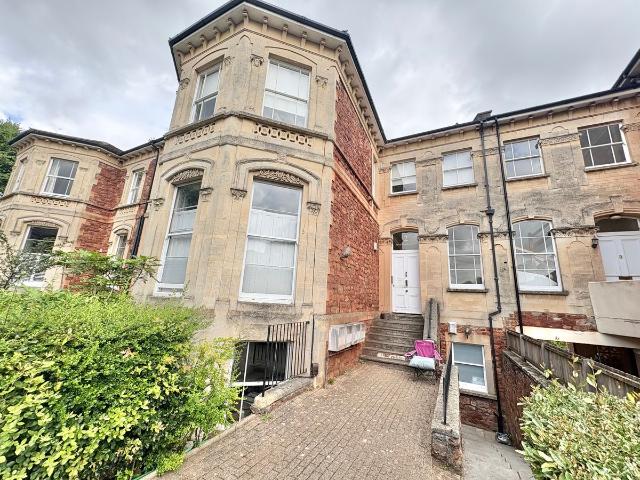 Alexandra Road, Bristol BS8, 2 bed flat to rent, £1,900 pcm | PrimeLocation