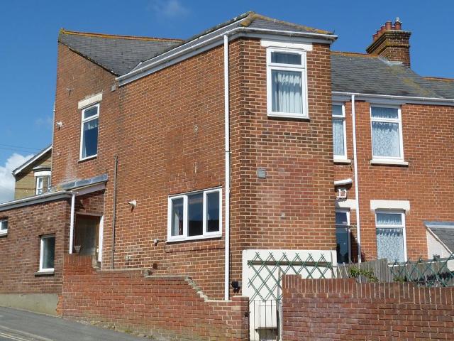 Alexandra Road, Cowes PO31, 1 bed flat to rent, £725 pcm | PrimeLocation