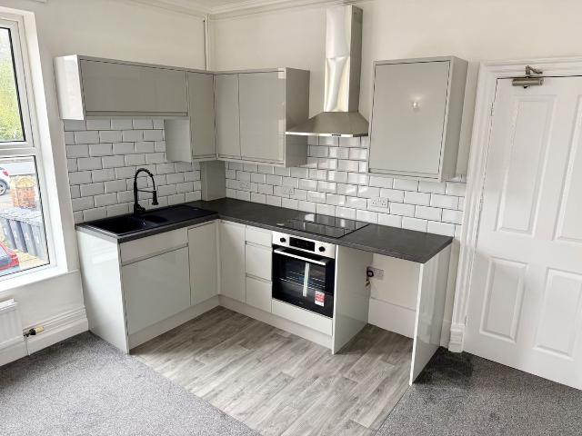 Alexandra Road, Gloucester, Gloucestershire GL1, 1 bed flat to rent, £825 pcm | PrimeLocation