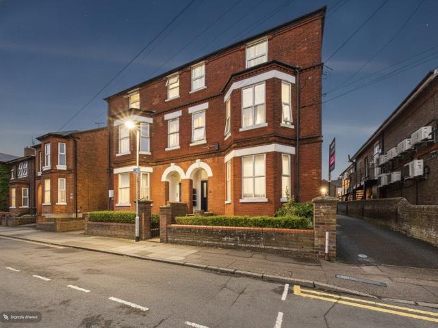 Alexandra Road, Hemel Hempstead, Hertfordshire, HP2 5BP