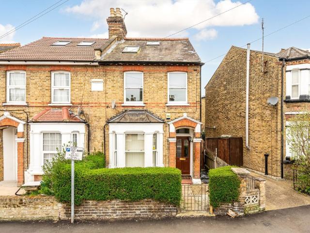 Alexandra Road, Hounslow TW3, 3 bed property to rent, £2,350 pcm | PrimeLocation