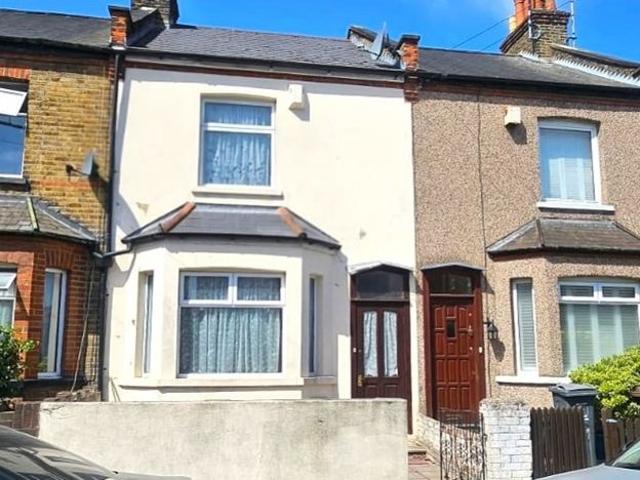 Alexandra Road, Hounslow TW3, 3 bed terraced house to rent, £2,600 pcm | PrimeLocation