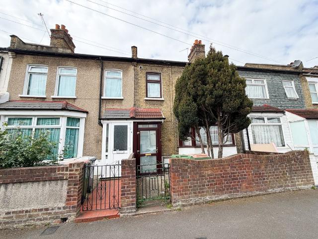 Alexandra Road, London E6, 3 bed terraced house to rent, £2,500 pcm | PrimeLocation