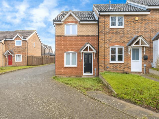 Alexandra Way, Attleborough NR17, 2 bed property to rent, £1,200 pcm | PrimeLocation