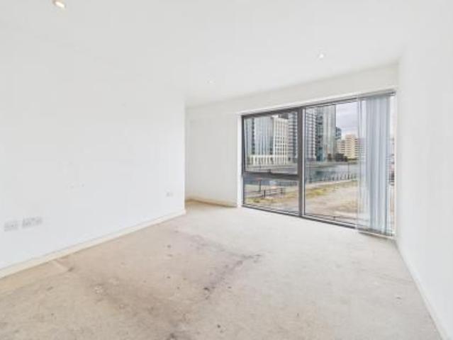 Alexandra Tower, 19 Princes Parade, L3