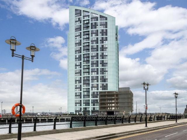 Alexandra Tower, Princes Parade, Liverpool L3, 2 bed flat to rent, £1,050 pcm | PrimeLocation