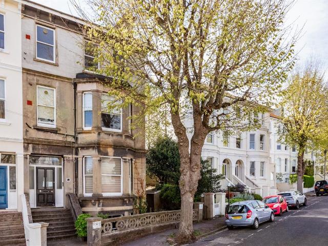 Alexandra Villas, Brighton BN1, Studio to rent, £950 pcm | PrimeLocation