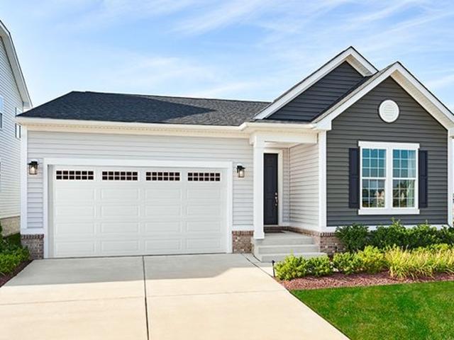 Alexandrite Plan Seasons at Round Hill Meadows Community