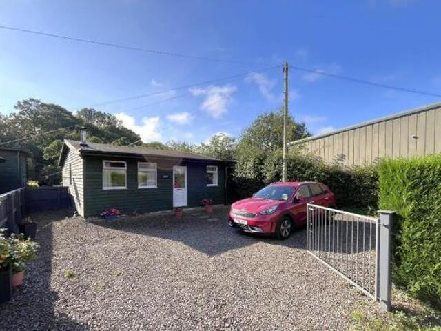 Alexandria, Dunbartonshire, 3 Bedroom Chalet
