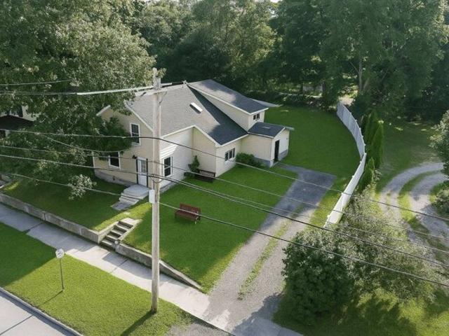 Alexandria St, Carthage, Home For Sale