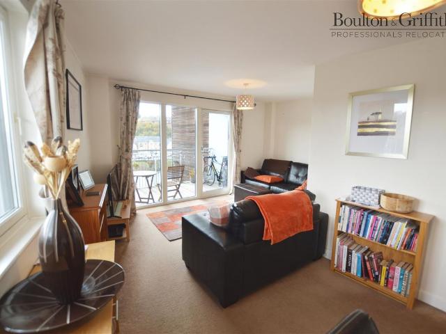 Alexandria, Watkiss Way, Cardiff CF11, 2 bed flat to rent, £1,300 pcm | PrimeLocation