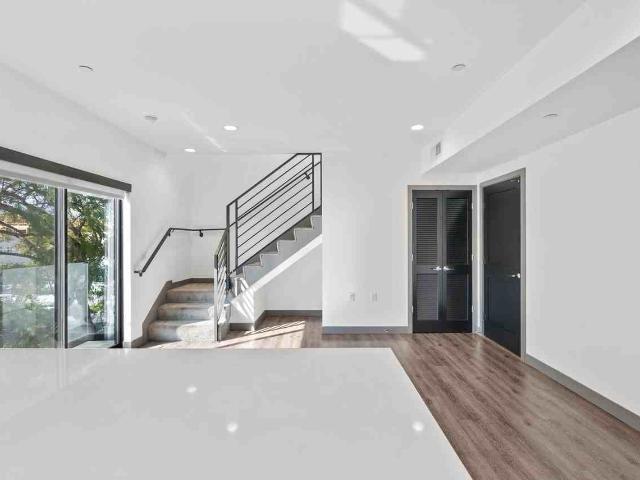 Alexandria 178 Townhomes LLC 1 Bedroom Apartment for Rent at 178 N Alexandria Ave, Los Angeles, CA 90004 Wilshire Center Koreatown