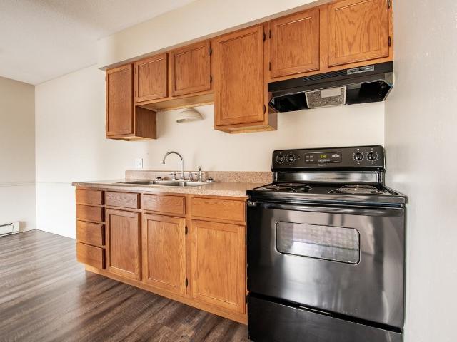 Alexor 2 Bedroom Apartment for Rent at 5635 Secor Rd, Toledo, OH 43623 Franklin Park