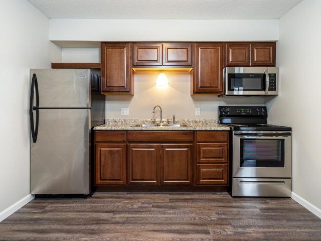 Alexor 2 Bedroom Apartment for Rent at 5635 Secor Rd, Toledo, OH 43623 Franklin Park