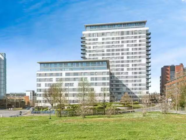 Alencon Link, BASINGSTOKE