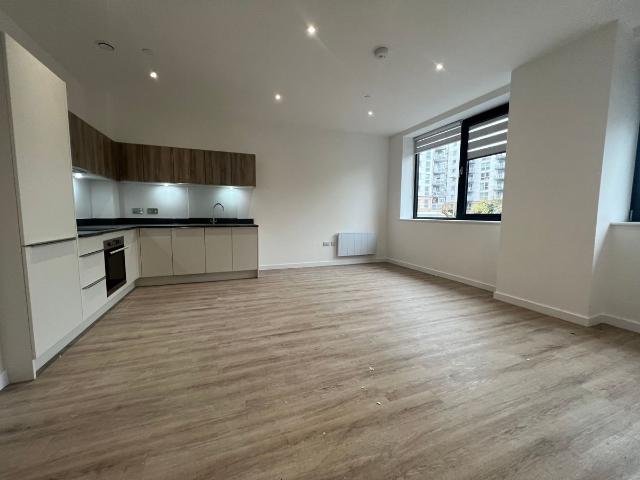 Alencon Link, Basingstoke RG21, 1 bed flat to rent, £1,150 pcm | PrimeLocation