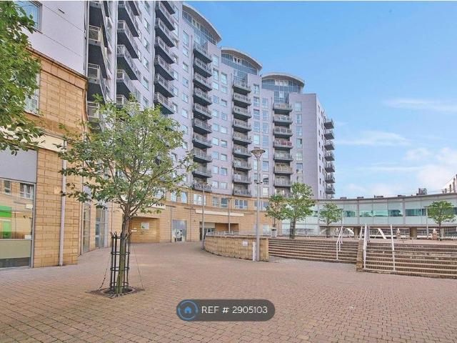 Alencon Link, Basingstoke RG21, 2 bed flat to rent, £1,400 pcm | PrimeLocation