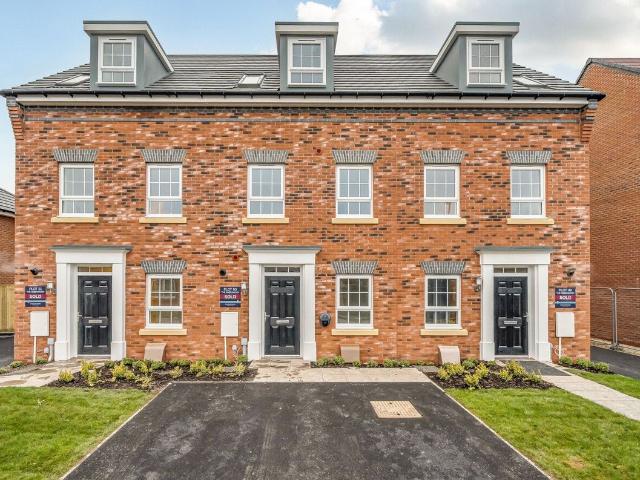 Alfred Cartwright Grove, Crewe, Cheshire CW1, 3 bed detached house to rent, £1,350 pcm | PrimeLocation