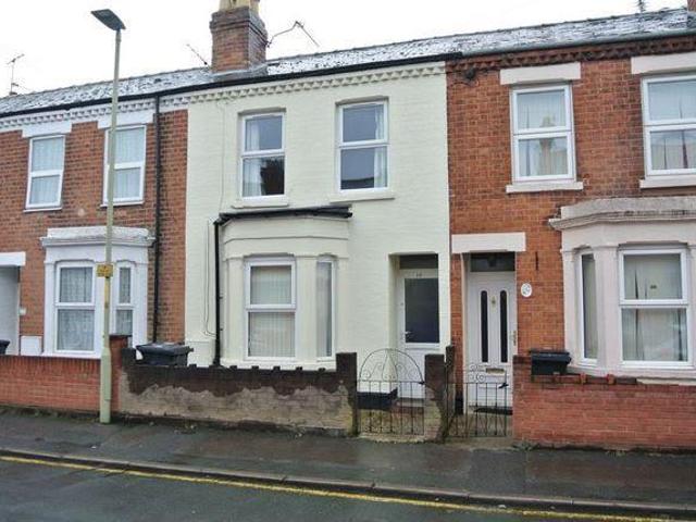 Alfred Street, Gloucester GL1 4 bed terraced house to rent £2,000 pcm £462 pw