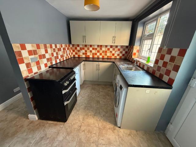 Alfred Street, Ripley DE5, 3 bed semi detached house to rent, £850 pcm | PrimeLocation