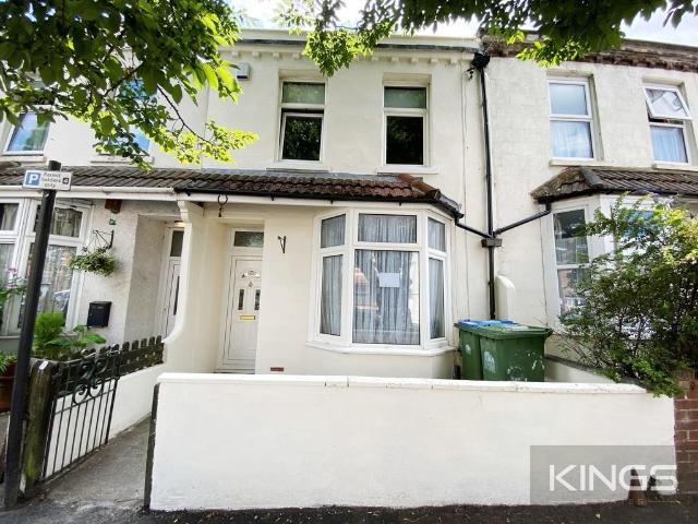 Alfred Street, Southampton 3 bed terraced house to rent £1,375 pcm £317 pw