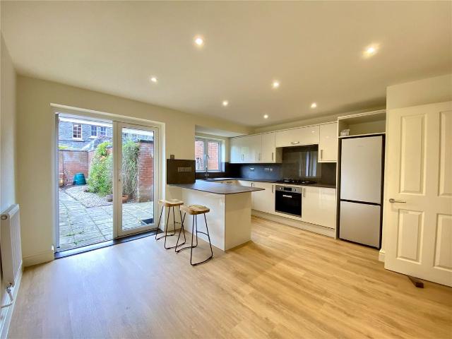 Alfred Place, Kingsdown, Bristol BS2, 4 bed terraced house to rent, £2,300 pcm | PrimeLocation