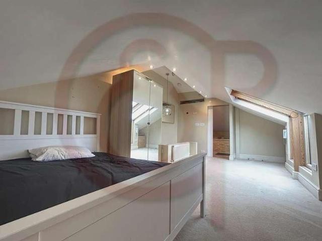 Alfred Road, Acton, W3