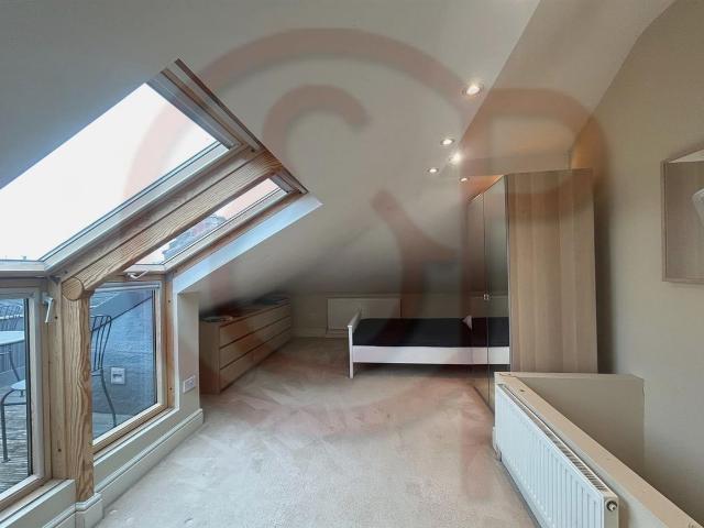 Alfred Road, Acton W3, Room to rent, £1,350 pcm | PrimeLocation