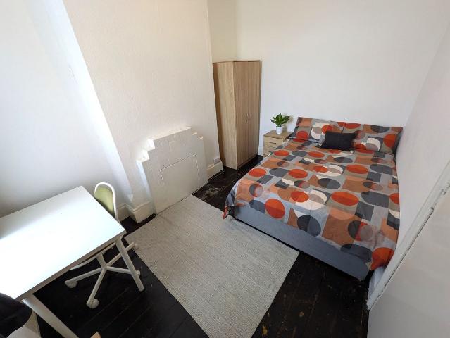 Alfreton Road, Nottingham NG7, Room to rent, £400 pcm | PrimeLocation