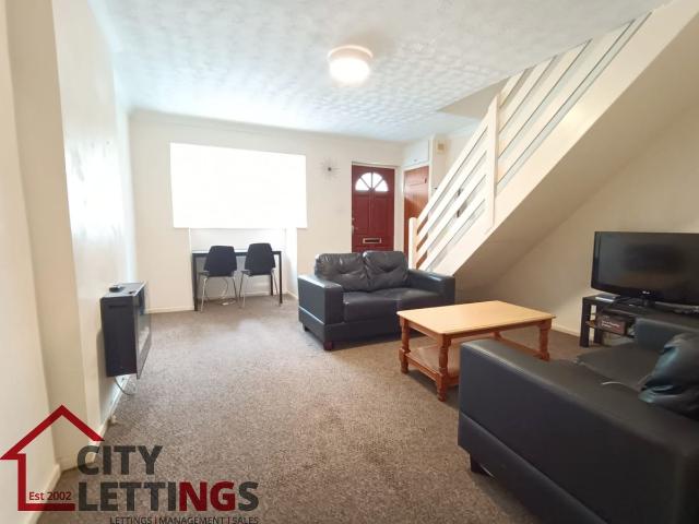 Alfreton Road, Nottingham NG7, 2 bed shared accommodation to rent, £1,040 pcm | PrimeLocation