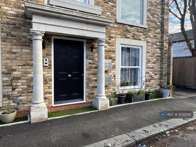 Algar Road, London, TW7 2 bed flat to rent £2,200 pcm £508 pw