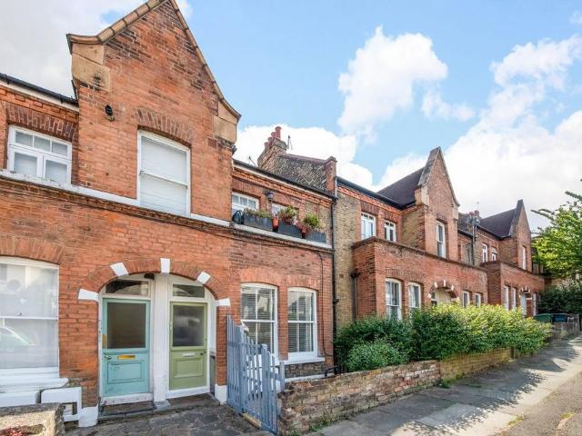 Algiers Road, Ladywell 1 bed flat to rent £1,650 pcm £381 pw